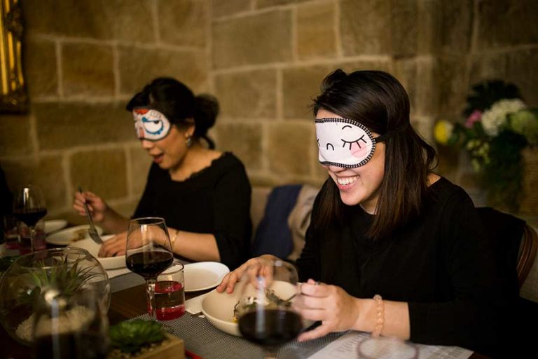 Blindfolded Dinner - mysterious new culinary experience